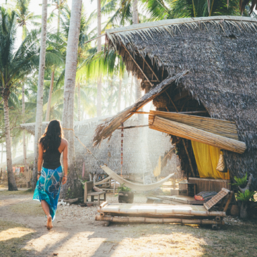Island Hopping With Tao Philippines | Boat Expeditions